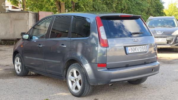Ford C-Max 2005 in Siauliai, with an engine capacity of 1.60 L and mileage of 268 thousand km for 750 €, photo 4 on AUTOMOTO.COM.LV