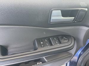 Ford C-Max 2005 Kauņa, ar dzinēja tilpumu 1.60 L un nobraukumu 196 tūkst. km par 1500 €, foto 24 vietnē AUTOMOTO.COM.LV