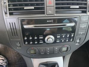 Ford C-Max 2005 Kauņa, ar dzinēja tilpumu 1.60 L un nobraukumu 196 tūkst. km par 1500 €, foto 27 vietnē AUTOMOTO.COM.LV