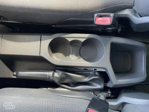 Ford C-Max 2005 Kauņa, ar dzinēja tilpumu 1.60 L un nobraukumu 196 tūkst. km par 1500 €, foto 31 vietnē AUTOMOTO.COM.LV