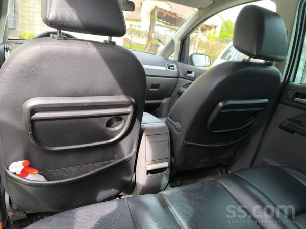 Ford C-Max 2006 Ogre, ar dzinēja tilpumu 2.00 L un nobraukumu 245 tūkst. km par 950 €, foto 8 vietnē AUTOMOTO.COM.LV