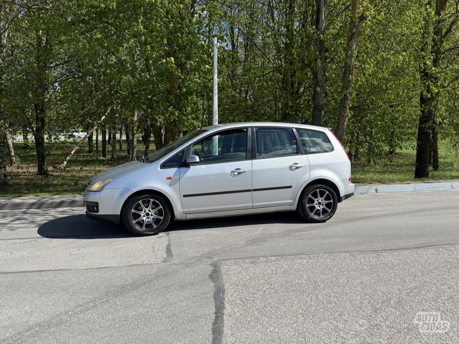 Ford C-Max 2006 in Siauliai, with an engine capacity of 2.00 L and mileage of 400 thousand km for 950 €, photo 4 on AUTOMOTO.COM.LV
