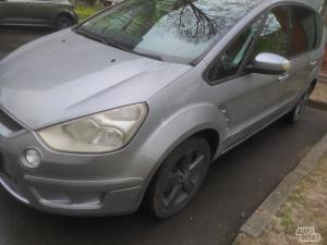 Ford C-Max 2006 Šauļi, ar dzinēja tilpumu 1.80 L un nobraukumu 230 tūkst. km par 1850 €, foto  vietnē AUTOMOTO.COM.LV