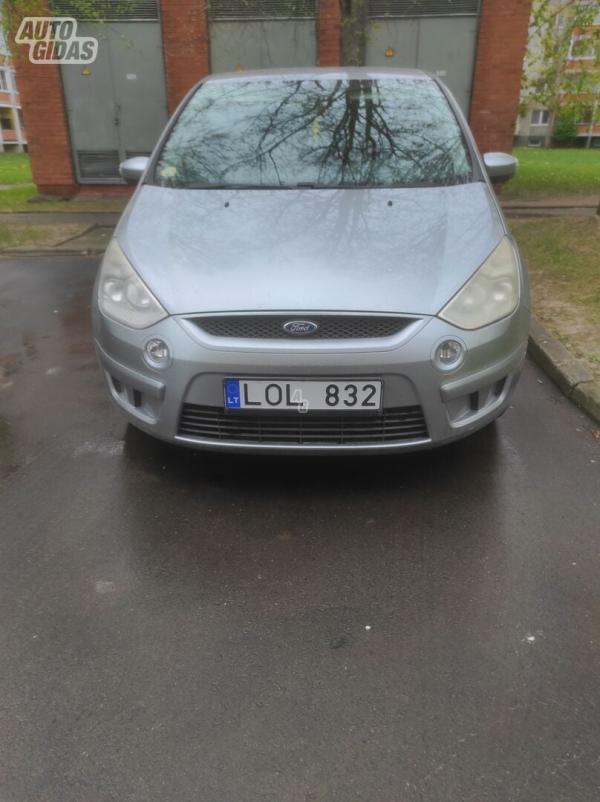 Ford C-Max 2006 Šauļi, ar dzinēja tilpumu 1.80 L un nobraukumu 230 tūkst. km par 1850 €, foto 2 vietnē AUTOMOTO.COM.LV