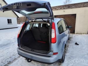 Ford C-Max 2006 in Cesis, with an engine capacity of 2.00 L and mileage of 420 thousand km for 2300 €, photo 5 on AUTOMOTO.COM.LV