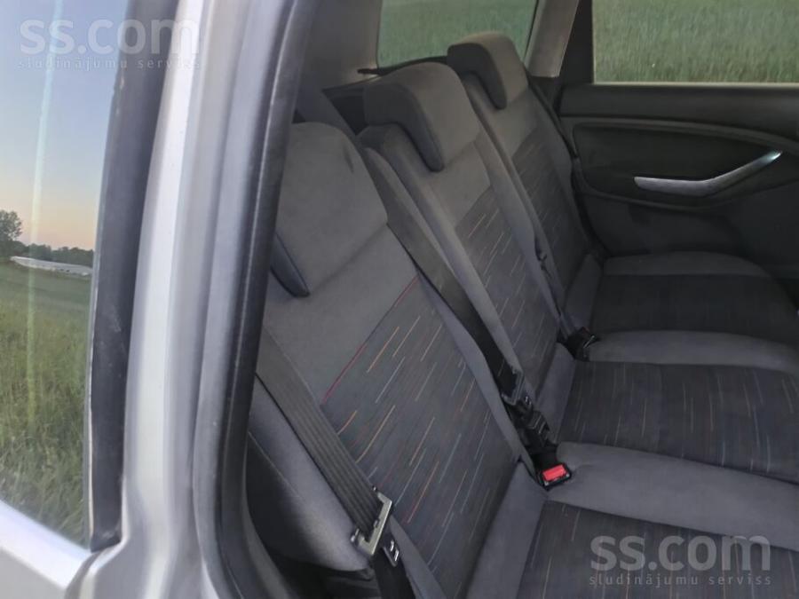 Ford C-Max 2007 in Talsi, with an engine capacity of 1.60 L and mileage of 393 thousand km for 800 €, photo 11 on AUTOMOTO.COM.LV
