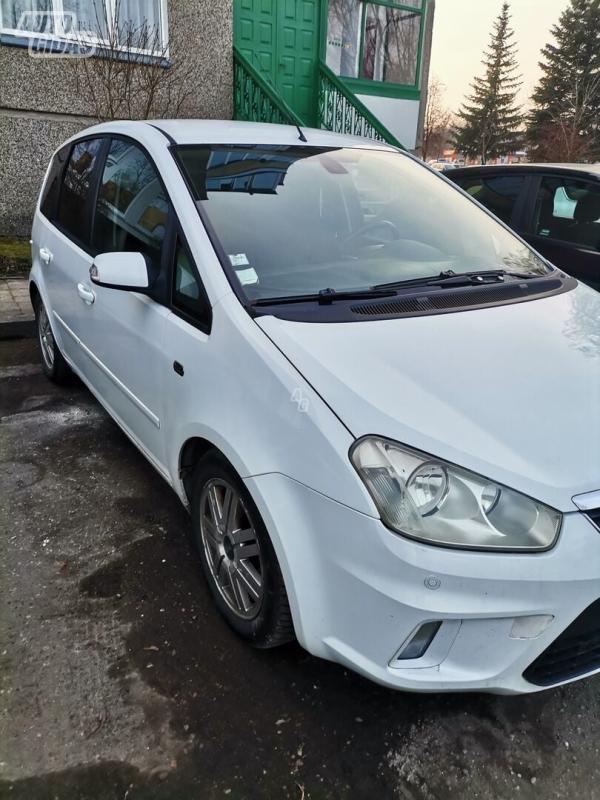 Ford C-Max 2008 in Alytus, with an engine capacity of 1.60 L and mileage of 400 thousand km for 1690 €, photo 2 on AUTOMOTO.COM.LV