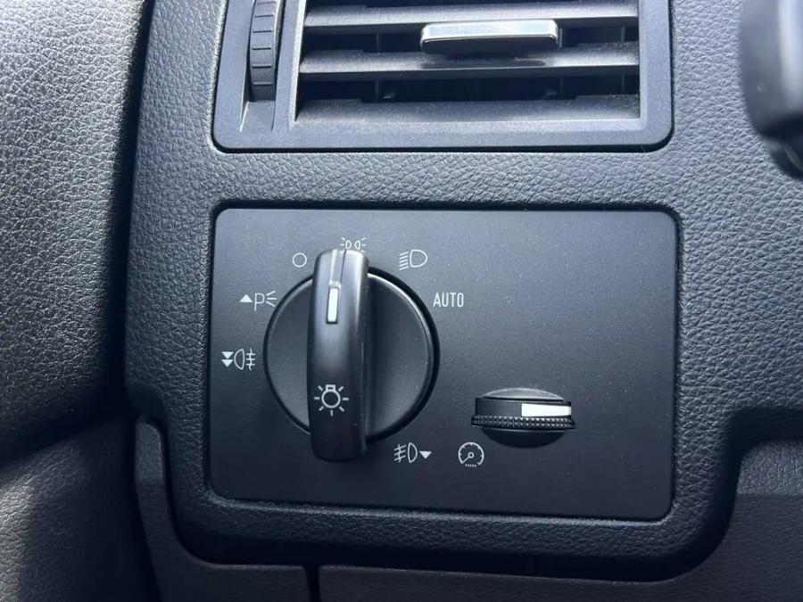 Ford C-Max 2008 Rīga, ar dzinēja tilpumu 2.00 L un nobraukumu 192 tūkst. km par 3950 €, foto 21 vietnē AUTOMOTO.COM.LV