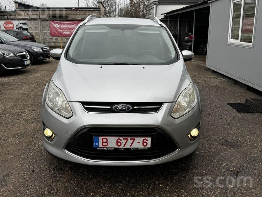 Ford C-Max 2011 in Daugavpils, with an engine capacity of 1.60 L and mileage of 0 thousand km for 4690 €, photo 2 on AUTOMOTO.COM.LV