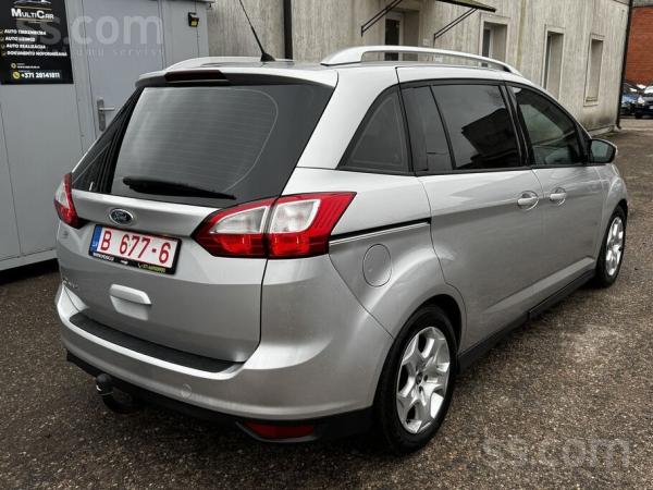 Ford C-Max 2011 in Daugavpils, with an engine capacity of 1.60 L and mileage of 0 thousand km for 4690 €, photo 6 on AUTOMOTO.COM.LV