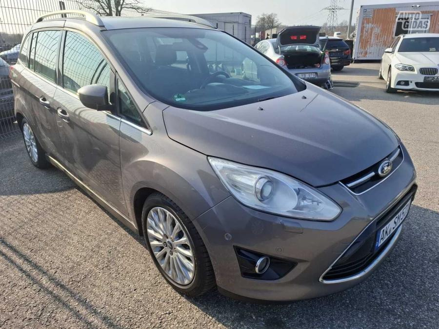 Ford C-Max 2011 in Marijampole, with an engine capacity of 2.00 L and mileage of 277 thousand km for 3900 €, photo 3 on AUTOMOTO.COM.LV