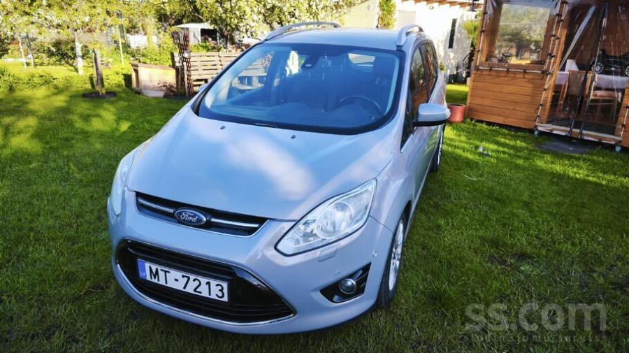 Ford C-Max 2011 in Liepaja, with an engine capacity of 2.00 L and mileage of 301 thousand km for 4200 €, photo 1 on AUTOMOTO.COM.LV
