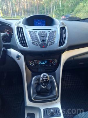 Ford C-Max 2011 in Riga, with an engine capacity of 1.60 L and mileage of 241 thousand km for 3850 €, photo 14 on AUTOMOTO.COM.LV