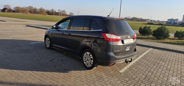 Ford C-Max 2011 in Kaunas, with an engine capacity of 2.00 L and mileage of 320 thousand km for 3650 €, photo 8 on AUTOMOTO.COM.LV