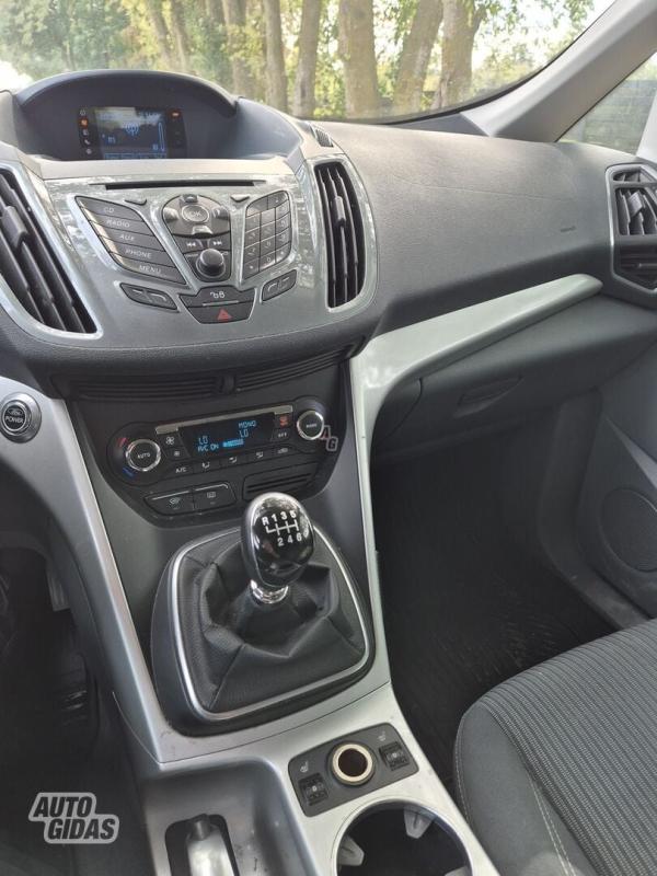 Ford C-Max 2011 Marijampole vietnē Ford C-Max 2011 Marijampole, ar dzinēja tilpumu 1.60 L un nobraukumu 198 tūkst. km par 1750 €, foto 11 vietnē AUTOMOTO.COM.LV