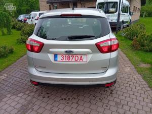 Ford C-Max 2012 in Vilnius, with an engine capacity of 1.60 L and mileage of 298 thousand km for 3450 €, photo 11 on AUTOMOTO.COM.LV