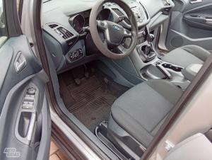 Ford C-Max 2012 in Vilnius, with an engine capacity of 1.60 L and mileage of 298 thousand km for 3450 €, photo 19 on AUTOMOTO.COM.LV