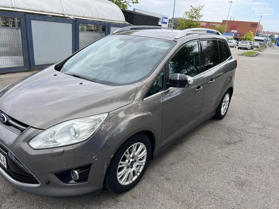 Ford C-Max 2012 in Siauliai, with an engine capacity of 2.00 L and mileage of 221 thousand km for 1850 €, photo 3 on AUTOMOTO.COM.LV