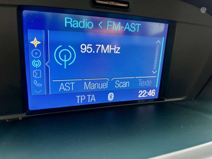 Ford C-Max 2012 in Siauliai, with an engine capacity of 1.60 L and mileage of 270 thousand km for 4350 €, photo 13 on AUTOMOTO.COM.LV