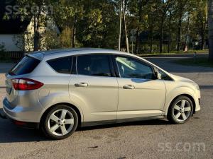 Ford C-Max 2013 Tukums, ar dzinēja tilpumu 2.00 L un nobraukumu 298 tūkst. km par 3900 €, foto 13 vietnē AUTOMOTO.COM.LV