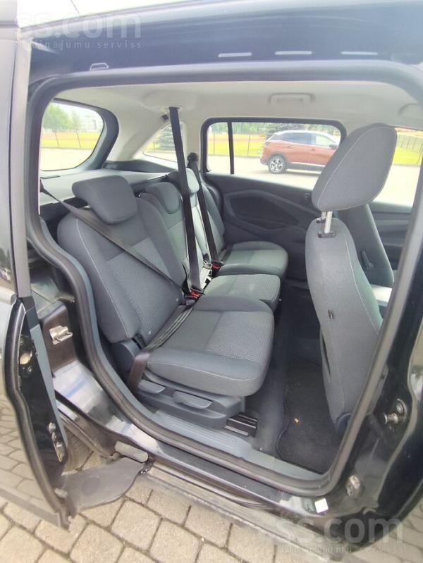 Ford C-Max 2013 in Jelgava, with an engine capacity of 1.60 L and mileage of 281 thousand km for 4400 €, photo 4 on AUTOMOTO.COM.LV