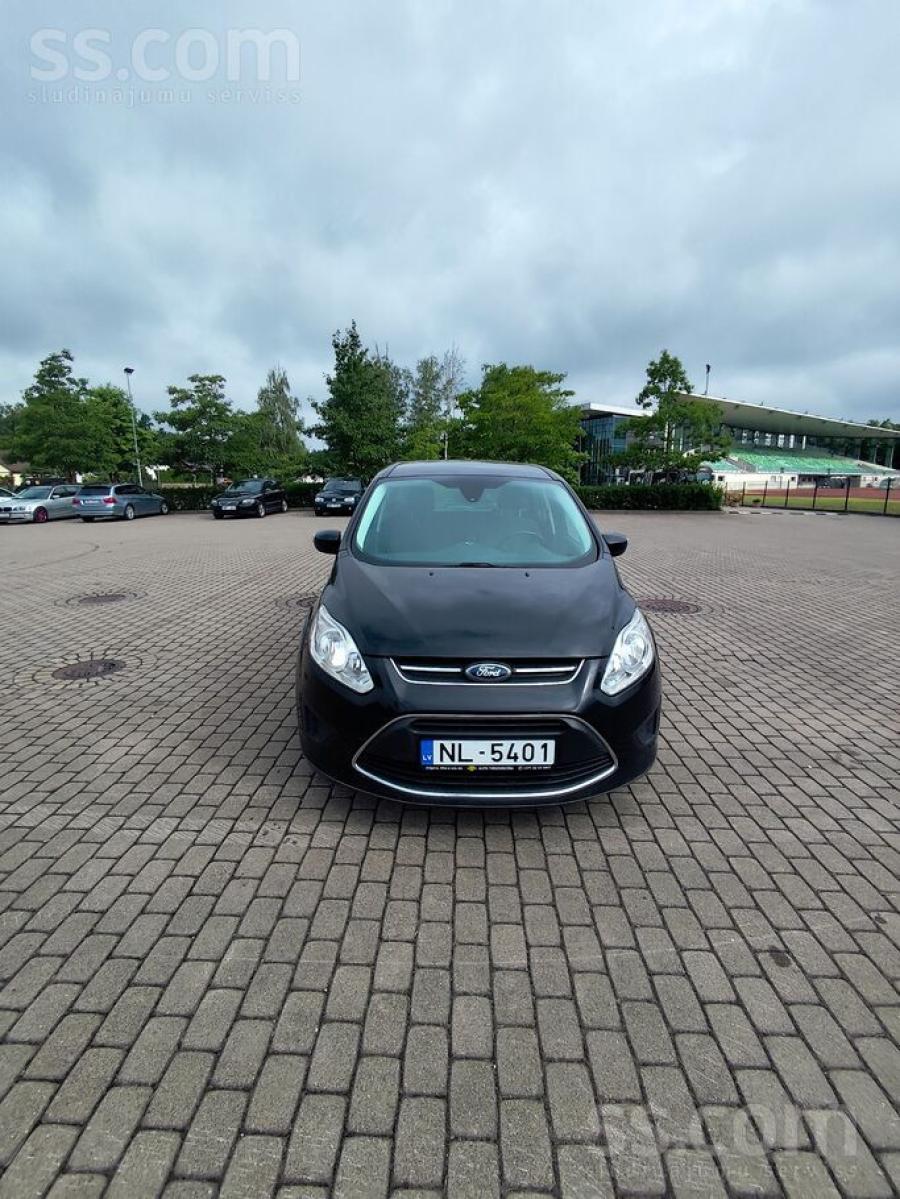 Ford C-Max 2013 in Jelgava, with an engine capacity of 1.60 L and mileage of 281 thousand km for 4400 €, photo 6 on AUTOMOTO.COM.LV