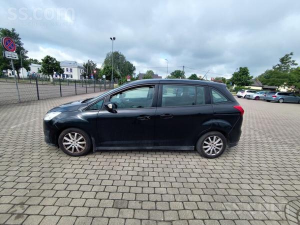 Ford C-Max 2013 in Jelgava, with an engine capacity of 1.60 L and mileage of 281 thousand km for 4400 €, photo 8 on AUTOMOTO.COM.LV