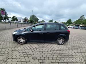 Ford C-Max 2013 in Jelgava, with an engine capacity of 1.60 L and mileage of 281 thousand km for 4400 €, photo 9 on AUTOMOTO.COM.LV