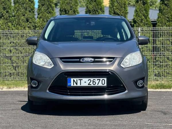 Ford C-Max 2013 in Jelgava, with an engine capacity of 1.60 L and mileage of 327 thousand km for 4690 €, photo 2 on AUTOMOTO.COM.LV