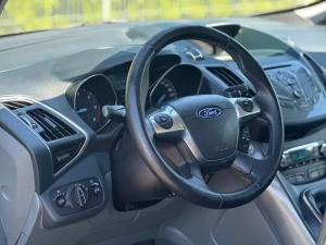 Ford C-Max 2013 in Jelgava, with an engine capacity of 1.60 L and mileage of 327 thousand km for 4690 €, photo 9 on AUTOMOTO.COM.LV