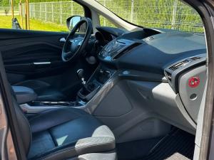 Ford C-Max 2013 in Jelgava, with an engine capacity of 1.60 L and mileage of 327 thousand km for 4690 €, photo 11 on AUTOMOTO.COM.LV