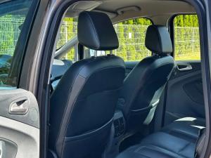 Ford C-Max 2013 in Jelgava, with an engine capacity of 1.60 L and mileage of 327 thousand km for 4690 €, photo 16 on AUTOMOTO.COM.LV