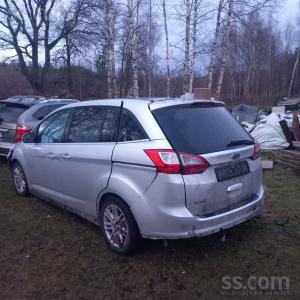 Ford C-Max 2014 in Ogre, with an engine capacity of 1.60 L and mileage of 170 thousand km for 750 €, photo 2 on AUTOMOTO.COM.LV