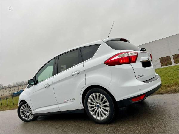 Ford C-Max 2014 in Siauliai, with an engine capacity of 1.60 L and mileage of 231 thousand km for 4650 €, photo 5 on AUTOMOTO.COM.LV