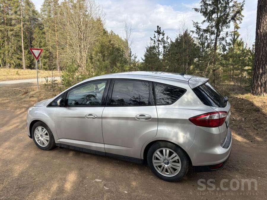 Ford C-Max 2014 Liepāja, ar dzinēja tilpumu 1.60 L un nobraukumu 180 tūkst. km par 5000 €, foto 3 vietnē AUTOMOTO.COM.LV