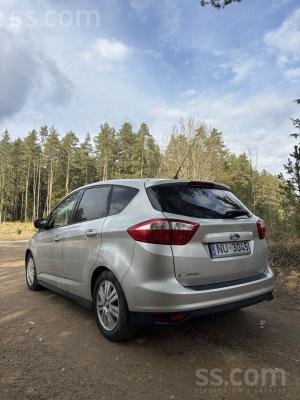 Ford C-Max 2014 Liepāja, ar dzinēja tilpumu 1.60 L un nobraukumu 180 tūkst. km par 5000 €, foto 4 vietnē AUTOMOTO.COM.LV