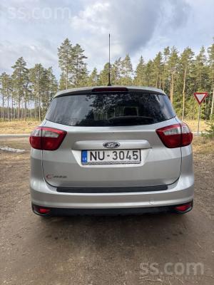 Ford C-Max 2014 Liepāja, ar dzinēja tilpumu 1.60 L un nobraukumu 180 tūkst. km par 5000 €, foto 5 vietnē AUTOMOTO.COM.LV