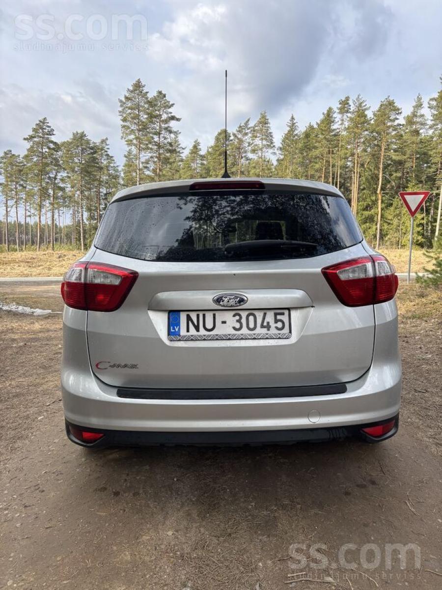 Ford C-Max 2014 Liepāja, ar dzinēja tilpumu 1.60 L un nobraukumu 180 tūkst. km par 5000 €, foto 5 vietnē AUTOMOTO.COM.LV