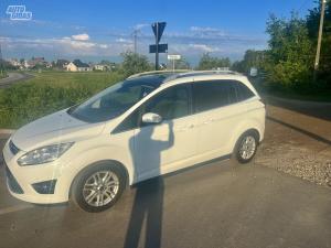 Ford C-Max 2015 in Taurage, with an engine capacity of 1.10 L and mileage of 174 thousand km for 5450 €, photo 3 on AUTOMOTO.COM.LV