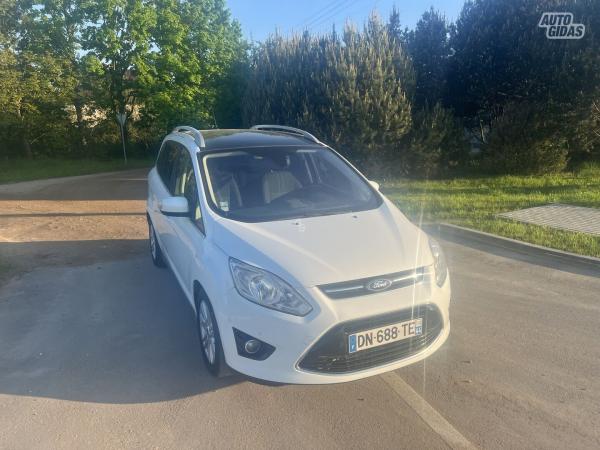 Ford C-Max 2015 in Taurage, with an engine capacity of 1.10 L and mileage of 174 thousand km for 5450 €, photo 7 on AUTOMOTO.COM.LV