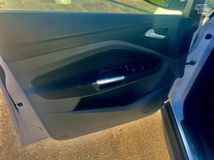 Ford C-Max 2015 in Taurage, with an engine capacity of 1.10 L and mileage of 174 thousand km for 5450 €, photo 14 on AUTOMOTO.COM.LV