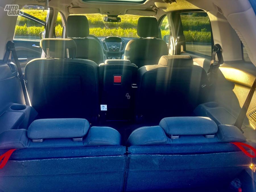 Ford C-Max 2015 in Taurage, with an engine capacity of 1.10 L and mileage of 174 thousand km for 5450 €, photo 16 on AUTOMOTO.COM.LV