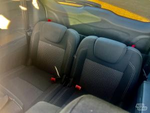 Ford C-Max 2015 in Taurage, with an engine capacity of 1.10 L and mileage of 174 thousand km for 5450 €, photo 18 on AUTOMOTO.COM.LV