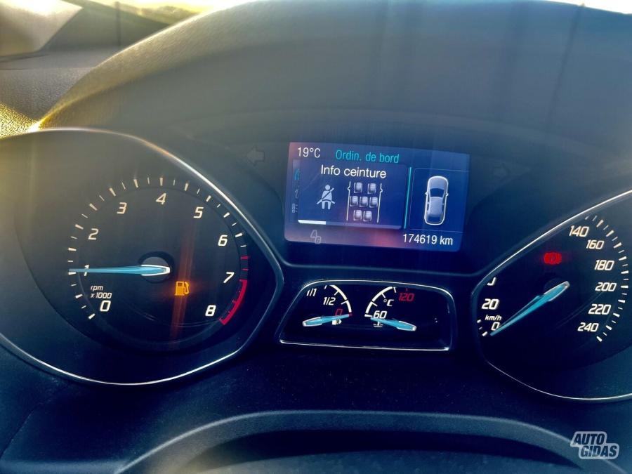Ford C-Max 2015 in Taurage, with an engine capacity of 1.10 L and mileage of 174 thousand km for 5450 €, photo 24 on AUTOMOTO.COM.LV