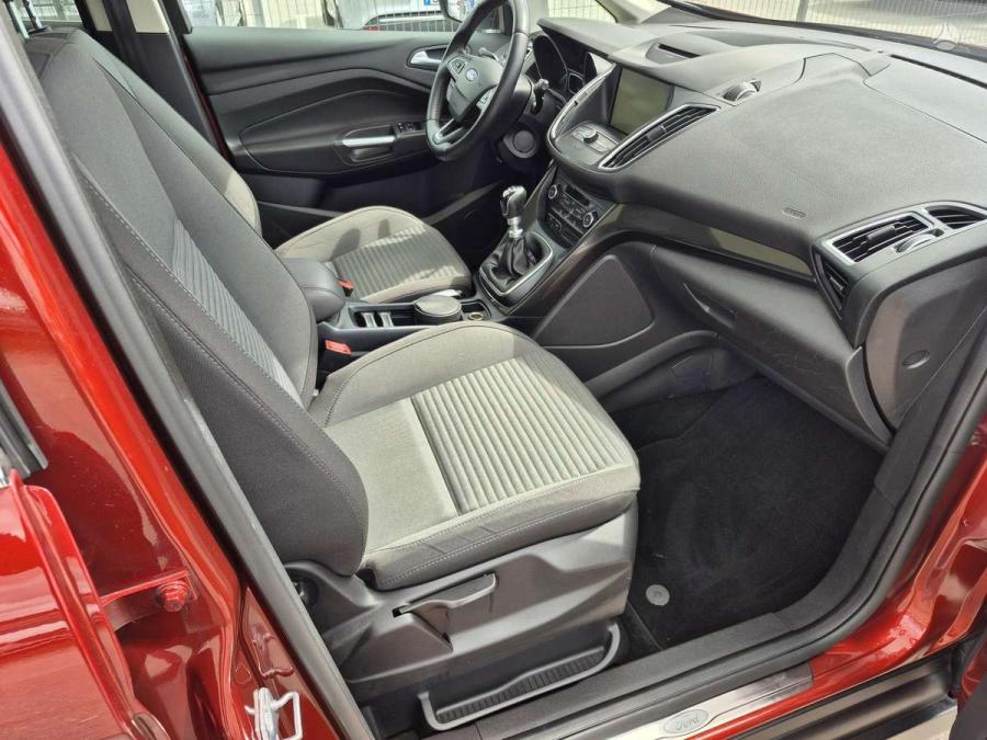 Ford C-Max 2015 Tauragė, ar dzinēja tilpumu 1.00 L un nobraukumu 166 tūkst. km par 5500 €, foto 16 vietnē AUTOMOTO.COM.LV