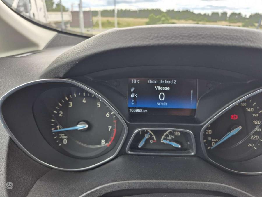 Ford C-Max 2015 Tauragė, ar dzinēja tilpumu 1.00 L un nobraukumu 166 tūkst. km par 5500 €, foto 17 vietnē AUTOMOTO.COM.LV