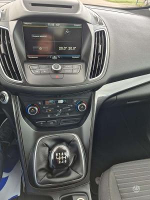 Ford C-Max 2015 Tauragė, ar dzinēja tilpumu 1.00 L un nobraukumu 166 tūkst. km par 5500 €, foto 18 vietnē AUTOMOTO.COM.LV