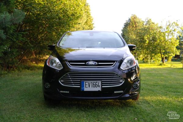 Ford C-Max 2016 in Ukmerge, with an engine capacity of 2.00 L and mileage of 86 thousand km for 8300 €, photo 6 on AUTOMOTO.COM.LV