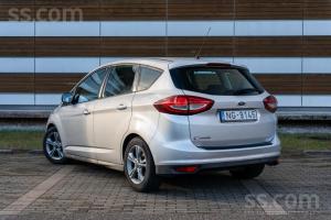 Ford C-Max 2017 in Riga, with an engine capacity of 2.00 L and mileage of 210 thousand km for 6300 €, photo 6 on AUTOMOTO.COM.LV
