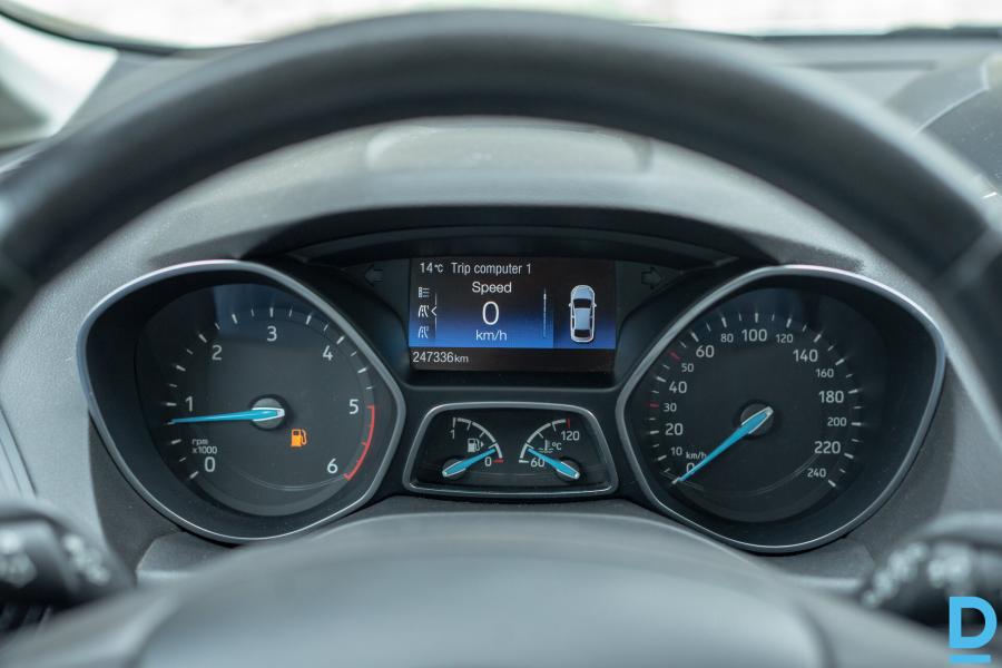 Ford C-Max 2017 Liepāja, ar dzinēja tilpumu 1.50 L un nobraukumu 247 tūkst. km par 6300 €, foto 10 vietnē AUTOMOTO.COM.LV